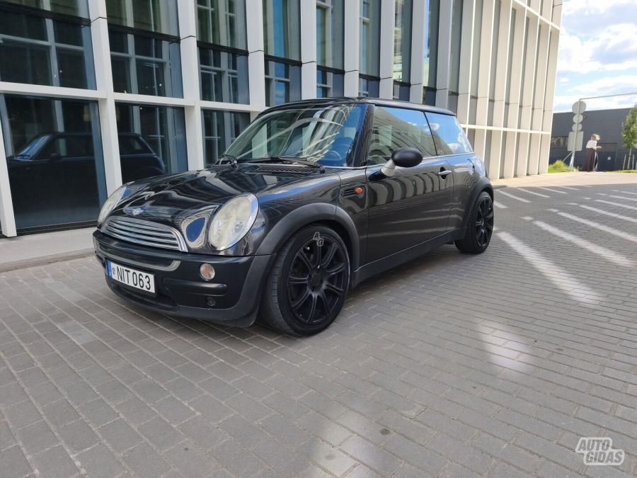 MINI One 2001 Viļņa, ar dzinēja tilpumu 1.60 L un nobraukumu 265 tūkst. km par 1150 €, foto 6 vietnē AUTOMOTO.COM.LV