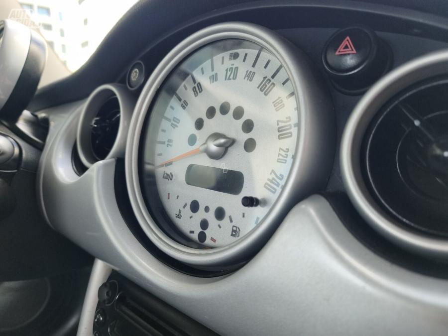 MINI One 2001 Viļņa, ar dzinēja tilpumu 1.60 L un nobraukumu 265 tūkst. km par 1150 €, foto 12 vietnē AUTOMOTO.COM.LV