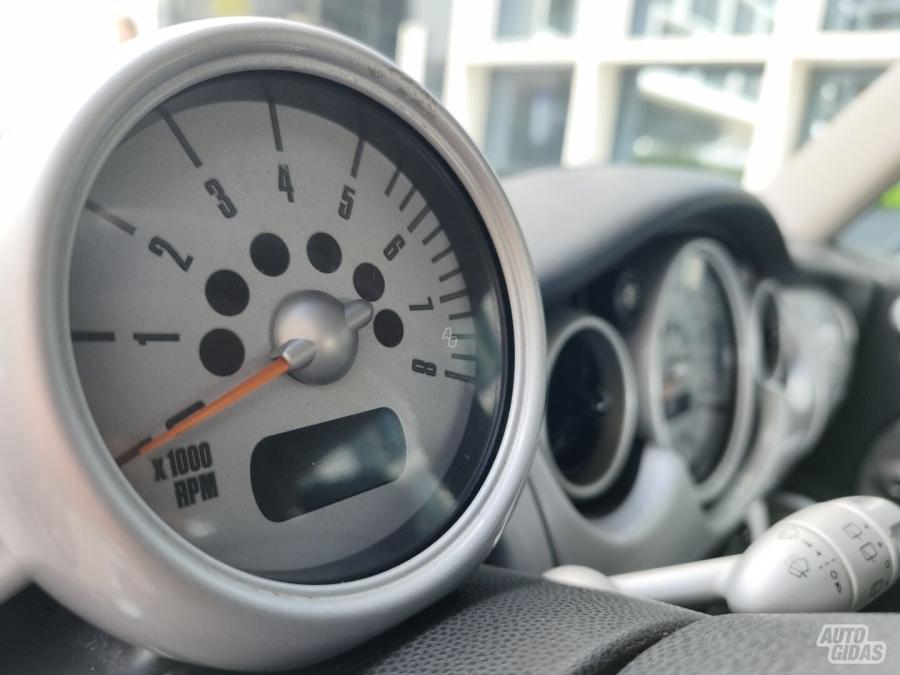 MINI One 2001 Viļņa, ar dzinēja tilpumu 1.60 L un nobraukumu 265 tūkst. km par 1150 €, foto 15 vietnē AUTOMOTO.COM.LV