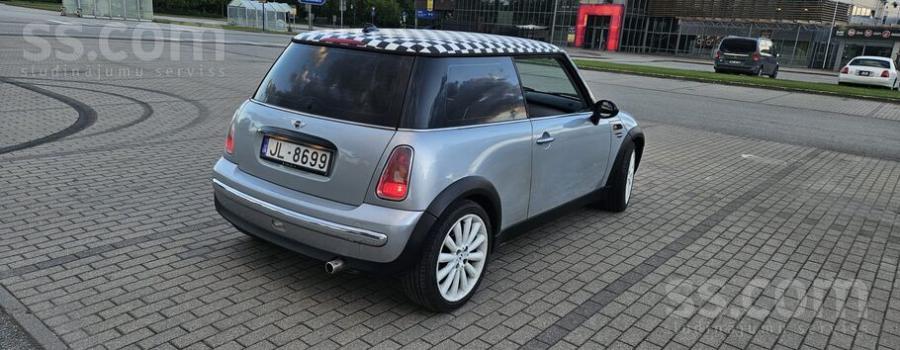 MINI One 2002 Rīga, ar dzinēja tilpumu 1.60 L un nobraukumu 267 tūkst. km par 1950 €, foto 4 vietnē AUTOMOTO.COM.LV