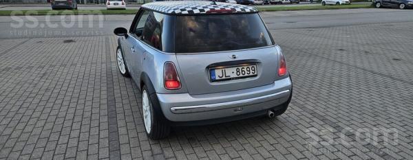 MINI One 2002 Rīga, ar dzinēja tilpumu 1.60 L un nobraukumu 267 tūkst. km par 1950 €, foto 4 vietnē AUTOMOTO.COM.LV