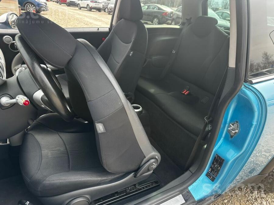 MINI One 2005 Jelgava, ar dzinēja tilpumu 1.60 L un nobraukumu 0 tūkst. km par 2490 €, foto 10 vietnē AUTOMOTO.COM.LV