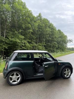 MINI One 2005 in Panevezys, with an engine capacity of 1.40 L and mileage of 263 thousand km for 800 €, photo 3 on AUTOMOTO.COM.LV
