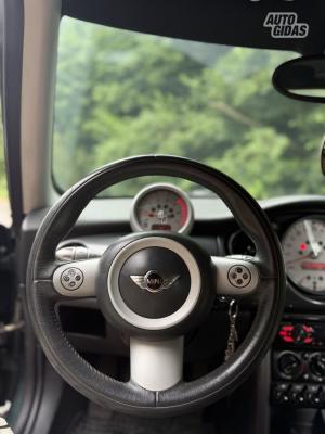 MINI One 2005 in Panevezys, with an engine capacity of 1.40 L and mileage of 263 thousand km for 800 €, photo 14 on AUTOMOTO.COM.LV