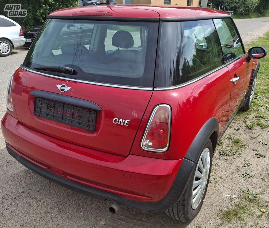 MINI One 2007 Kauņa, ar dzinēja tilpumu 1.60 L un nobraukumu 147 tūkst. km par 2150 €, foto 5 vietnē AUTOMOTO.COM.LV
