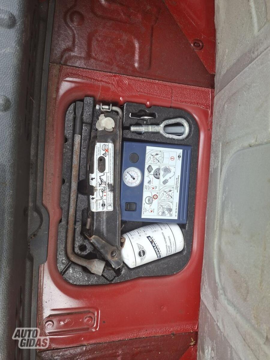 MINI One 2007 Kauņa, ar dzinēja tilpumu 1.60 L un nobraukumu 147 tūkst. km par 2150 €, foto 7 vietnē AUTOMOTO.COM.LV