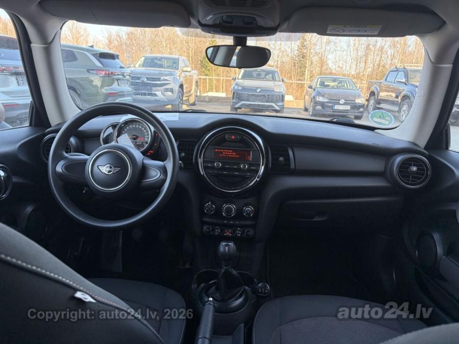 Oranžs MINI One 2014 Viljandi, ar dzinēja tilpumu 1.20 L un nobraukumu 138 tūkst. km par 6890 €, foto 5 vietnē AUTOMOTO.COM.LV