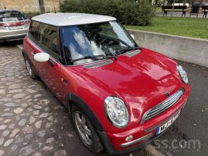 Красный Мини Ван 2003 в Рига, объемом двигателя 1.60 л и пробегом 250 тыс. км за 1350 €, фото 3 на AUTOMOTO.COM.LV