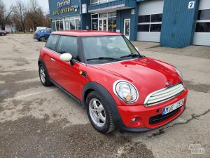 Sarkans MINI One 2012 Ukmergė, ar dzinēja tilpumu 1.60 L un nobraukumu 131 tūkst. km par 2990 €, foto  vietnē AUTOMOTO.COM.LV