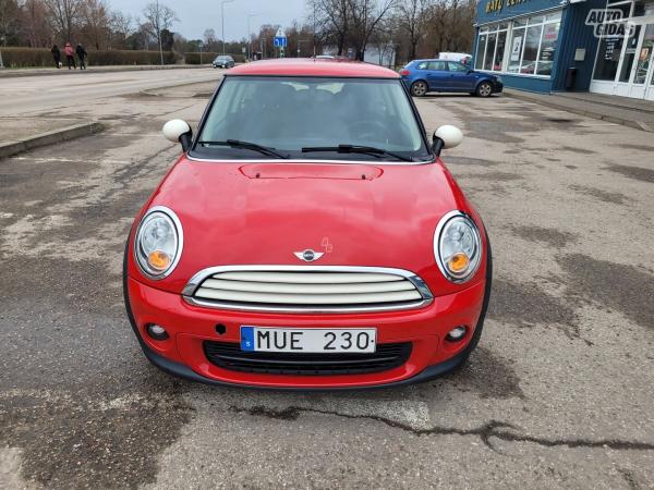 Sarkans MINI One 2012 Ukmergė, ar dzinēja tilpumu 1.60 L un nobraukumu 131 tūkst. km par 2990 €, foto 2 vietnē AUTOMOTO.COM.LV
