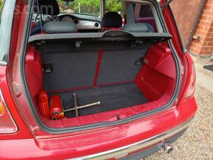 Sarkans MINI One 2002 Aizkraukle, ar dzinēja tilpumu 1.60 L un nobraukumu 210 tūkst. km par 1800 €, foto 12 vietnē AUTOMOTO.COM.LV