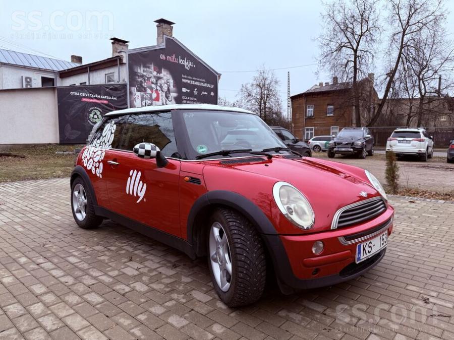Red MINI One 2004 in Riga, with an engine capacity of 1.60 L and mileage of 187 thousand km for 3600 €, photo 3 on AUTOMOTO.COM.LV