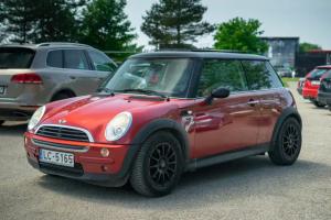 Red MINI One 2006 in Liepaja, with an engine capacity of 1.40 L and mileage of 395 thousand km for 2900 €, photo  on AUTOMOTO.COM.LV