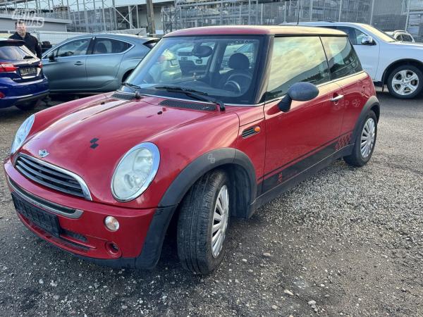 Red MINI One 2007 in Kaunas, with an engine capacity of 1.60 L and mileage of 147 thousand km for 2150 €, photo 3 on AUTOMOTO.COM.LV