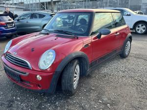 Red MINI One 2007 in Kaunas, with an engine capacity of 1.60 L and mileage of 147 thousand km for 2150 €, photo 3 on AUTOMOTO.COM.LV