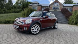 Sarkans MINI One 2007 Viļņa, ar dzinēja tilpumu 1.40 L un nobraukumu 163 tūkst. km par 2750 €, foto 3 vietnē AUTOMOTO.COM.LV
