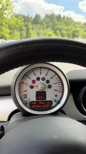 Sarkans MINI One 2007 Viļņa, ar dzinēja tilpumu 1.40 L un nobraukumu 163 tūkst. km par 2750 €, foto 11 vietnē AUTOMOTO.COM.LV