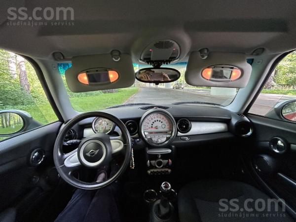 Sarkans MINI One 2007 Rīga, ar dzinēja tilpumu 1.40 L un nobraukumu 197 tūkst. km par 2000 €, foto 3 vietnē AUTOMOTO.COM.LV