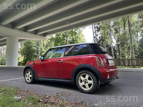 Sarkans MINI One 2007 Rīga, ar dzinēja tilpumu 1.40 L un nobraukumu 197 tūkst. km par 2000 €, foto 6 vietnē AUTOMOTO.COM.LV