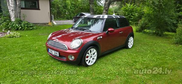 Red MINI One 2007 in Tallinn, with an engine capacity of 1.40 L and mileage of 165 thousand km for 3200 €, photo 2 on AUTOMOTO.COM.LV