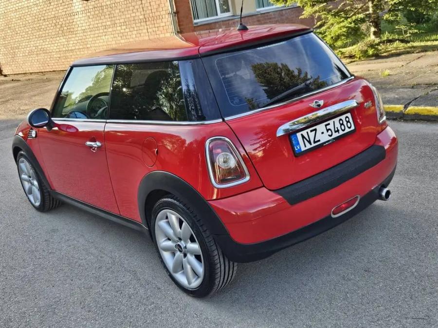 Sarkans MINI One 2008 Jēkabpils, ar dzinēja tilpumu 1.40 L un nobraukumu 131 tūkst. km par 2990 €, foto 8 vietnē AUTOMOTO.COM.LV