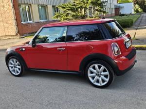 Sarkans MINI One 2008 Jēkabpils, ar dzinēja tilpumu 1.40 L un nobraukumu 131 tūkst. km par 2990 €, foto 9 vietnē AUTOMOTO.COM.LV