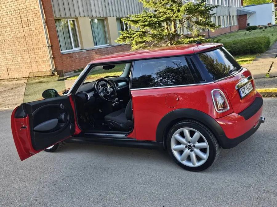 Sarkans MINI One 2008 Jēkabpils, ar dzinēja tilpumu 1.40 L un nobraukumu 131 tūkst. km par 2990 €, foto 17 vietnē AUTOMOTO.COM.LV