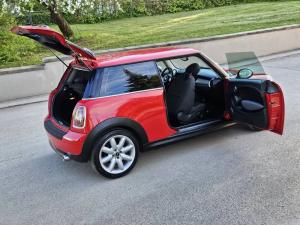Sarkans MINI One 2008 Jēkabpils, ar dzinēja tilpumu 1.40 L un nobraukumu 131 tūkst. km par 2990 €, foto 22 vietnē AUTOMOTO.COM.LV