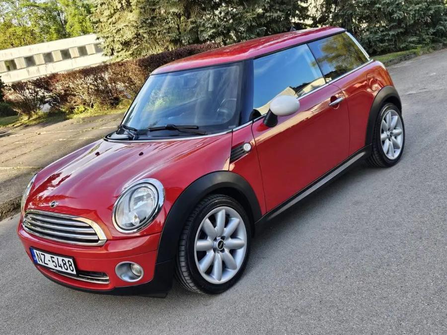 Sarkans MINI One 2008 Jēkabpils, ar dzinēja tilpumu 1.40 L un nobraukumu 131 tūkst. km par 2990 €, foto 24 vietnē AUTOMOTO.COM.LV