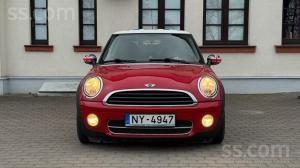 Red MINI One 2009 in Jelgava, with an engine capacity of 1.60 L and mileage of 335 thousand km for 2450 €, photo 17 on AUTOMOTO.COM.LV