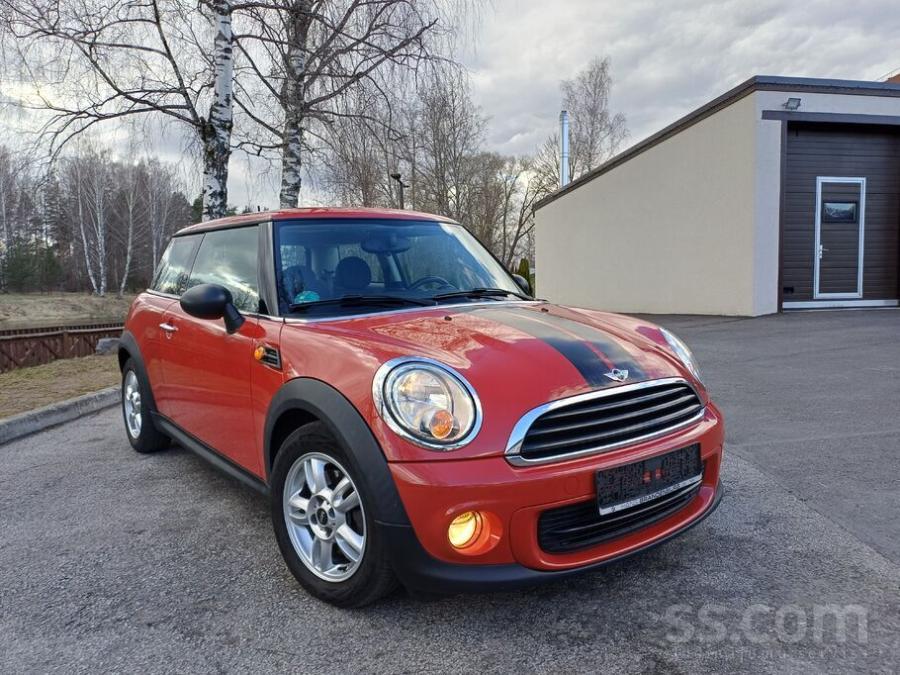 Sarkans MINI One 2013 Valmiera, ar dzinēja tilpumu 1.60 L un nobraukumu 132 tūkst. km par 4750 €, foto 3 vietnē AUTOMOTO.COM.LV