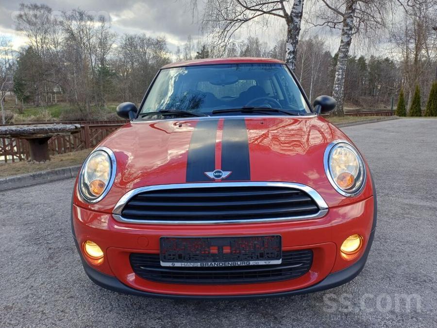 Sarkans MINI One 2013 Valmiera, ar dzinēja tilpumu 1.60 L un nobraukumu 132 tūkst. km par 4750 €, foto 4 vietnē AUTOMOTO.COM.LV