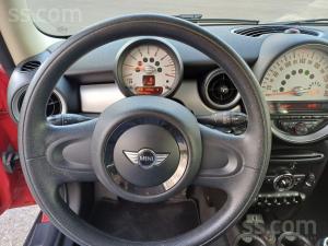 Sarkans MINI One 2013 Valmiera, ar dzinēja tilpumu 1.60 L un nobraukumu 132 tūkst. km par 4750 €, foto 15 vietnē AUTOMOTO.COM.LV