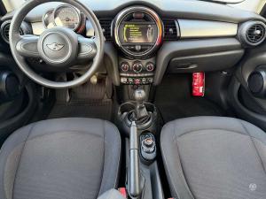Red MINI One 2015 in Raseiniai, with an engine capacity of 1.20 L and mileage of 148 thousand km for 6900 €, photo 11 on AUTOMOTO.COM.LV