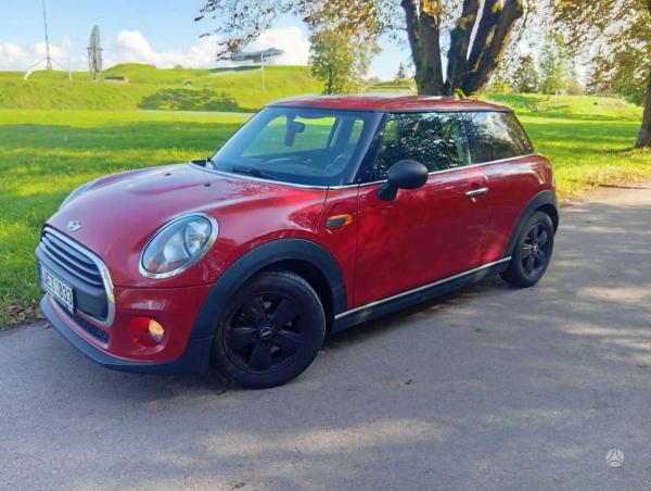 Red MINI One 2016 in Kaunas, with an engine capacity of 1.20 L and mileage of 120 thousand km for 2750 €, photo 1 on AUTOMOTO.COM.LV