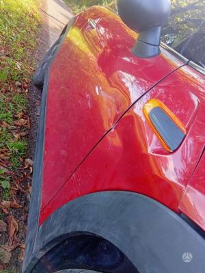 Red MINI One 2016 in Kaunas, with an engine capacity of 1.20 L and mileage of 120 thousand km for 2750 €, photo 18 on AUTOMOTO.COM.LV
