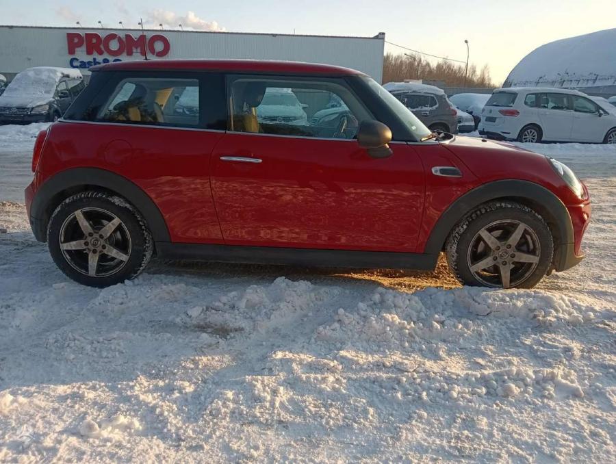 Sarkans MINI One 2017 Utena, ar dzinēja tilpumu 1.20 L un nobraukumu 119 tūkst. km par 5650 €, foto 10 vietnē AUTOMOTO.COM.LV