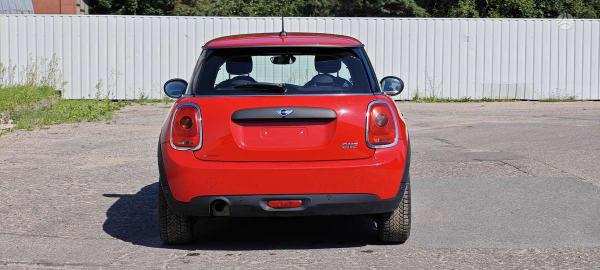 Sarkans MINI One 2017 Utena, ar dzinēja tilpumu 1.20 L un nobraukumu 118 tūkst. km par 5350 €, foto 8 vietnē AUTOMOTO.COM.LV