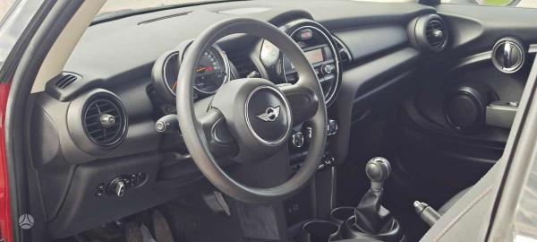 Red MINI One 2017 in Utena, with an engine capacity of 1.20 L and mileage of 118 thousand km for 4990 €, photo 11 on AUTOMOTO.COM.LV