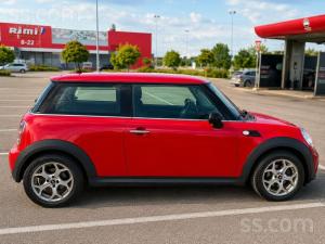 Red MINI One 2010 in Ogre, with an engine capacity of 1.60 L and mileage of 222 thousand km for 3300 €, photo  on AUTOMOTO.COM.LV
