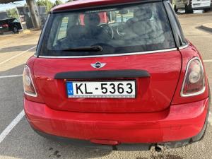 Red MINI One 2010 in Ogre, with an engine capacity of 1.60 L and mileage of 222 thousand km for 3300 €, photo 5 on AUTOMOTO.COM.LV