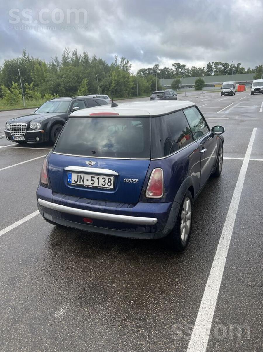 Violet MINI One 2004 in Kraslava, with an engine capacity of 1.40 L and mileage of 253 thousand km for 1100 €, photo 4 on AUTOMOTO.COM.LV