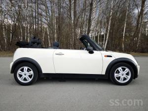 White MINI One 2008 in Riga, with an engine capacity of 1.60 L and mileage of 146 thousand km for 4500 €, photo 5 on AUTOMOTO.COM.LV
