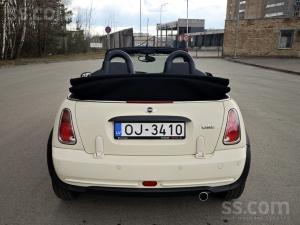 White MINI One 2008 in Riga, with an engine capacity of 1.60 L and mileage of 146 thousand km for 4500 €, photo 7 on AUTOMOTO.COM.LV