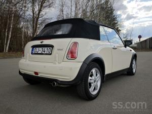 White MINI One 2008 in Riga, with an engine capacity of 1.60 L and mileage of 146 thousand km for 4500 €, photo 14 on AUTOMOTO.COM.LV