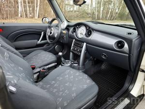 White MINI One 2008 in Riga, with an engine capacity of 1.60 L and mileage of 146 thousand km for 4500 €, photo 22 on AUTOMOTO.COM.LV