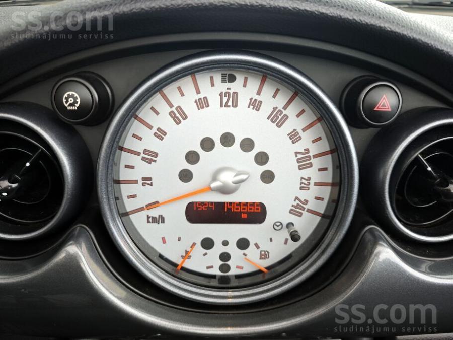 White MINI One 2008 in Riga, with an engine capacity of 1.60 L and mileage of 146 thousand km for 4500 €, photo 27 on AUTOMOTO.COM.LV