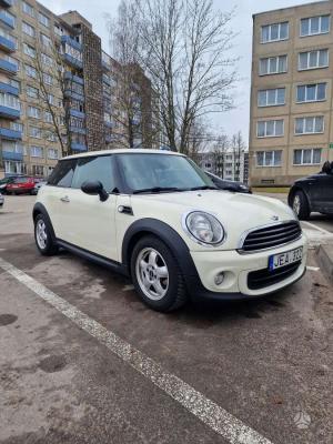 White MINI One 2011 in Alytus, with an engine capacity of 1.60 L and mileage of 155 thousand km for 2800 €, photo  on AUTOMOTO.COM.LV
