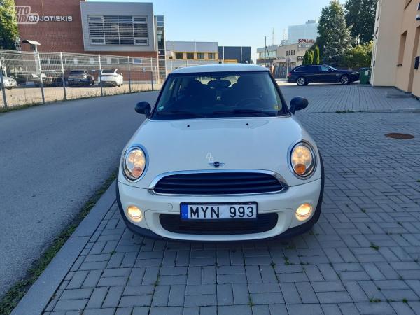 Balts MINI One 2013 Kauņa, ar dzinēja tilpumu 1.90 L un nobraukumu 180 tūkst. km par 1950 €, foto 5 vietnē AUTOMOTO.COM.LV