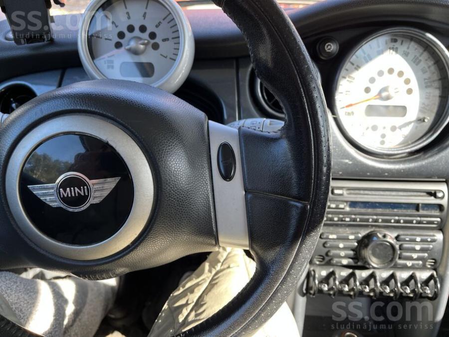 Balts MINI One 2004 Jūrmala, ar dzinēja tilpumu 1.40 L un nobraukumu 317 tūkst. km par 1700 €, foto 4 vietnē AUTOMOTO.COM.LV